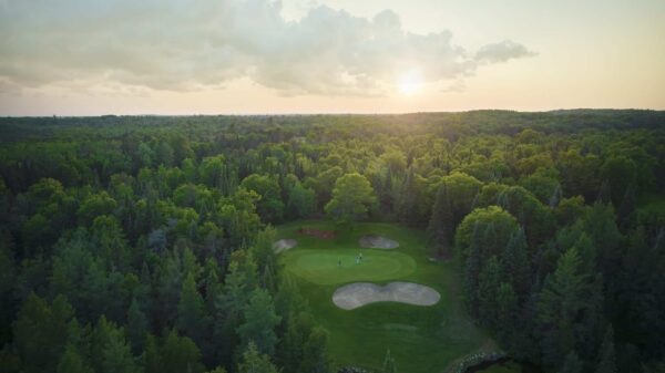 Stay & Play Packages - Garland Lodge & Golf Resort