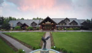 Stay & Play Packages - Garland Lodge & Golf Resort