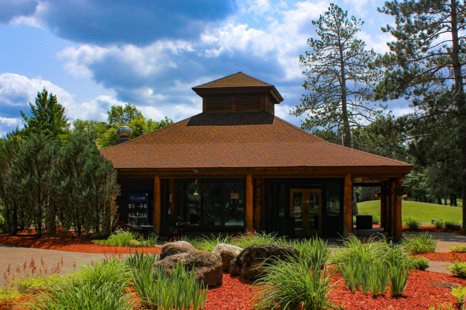 Halfway House - Garland Lodge & Golf Resort
